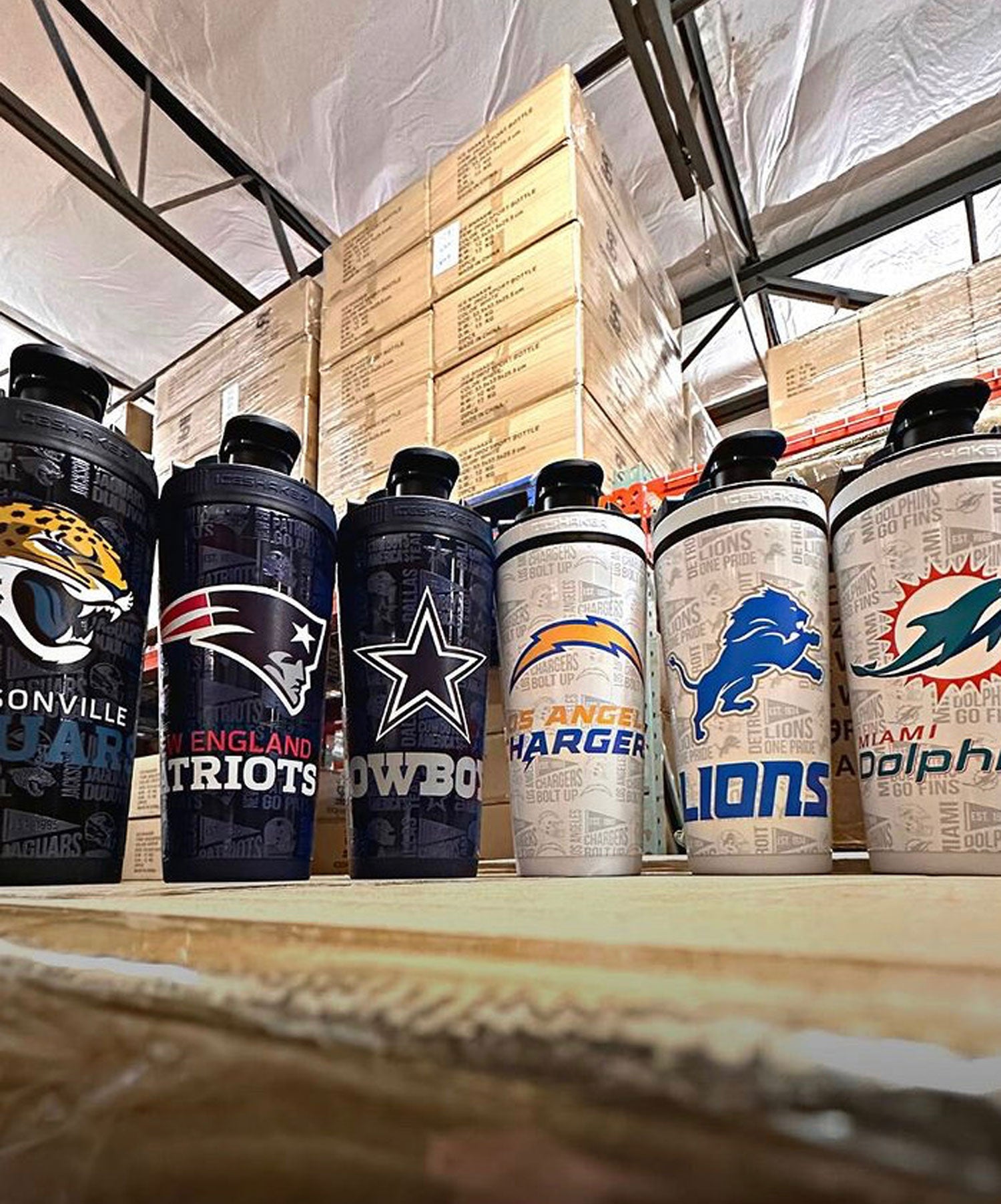 Ice Shaker - Premium Insulated Drinkware